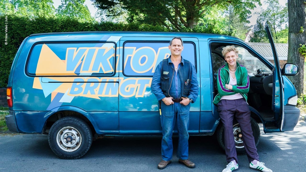 Prime Video dreht Comedyserie VIKTOR BRINGT'S mit Moritz Bleibtreu und ...