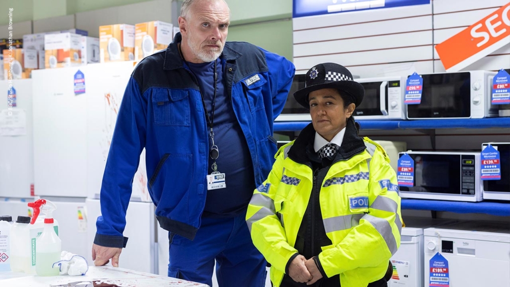 Greg Davies kehrt für die dritte Staffel von THE CLEANER für BBC One zurück | Studio Hamburg